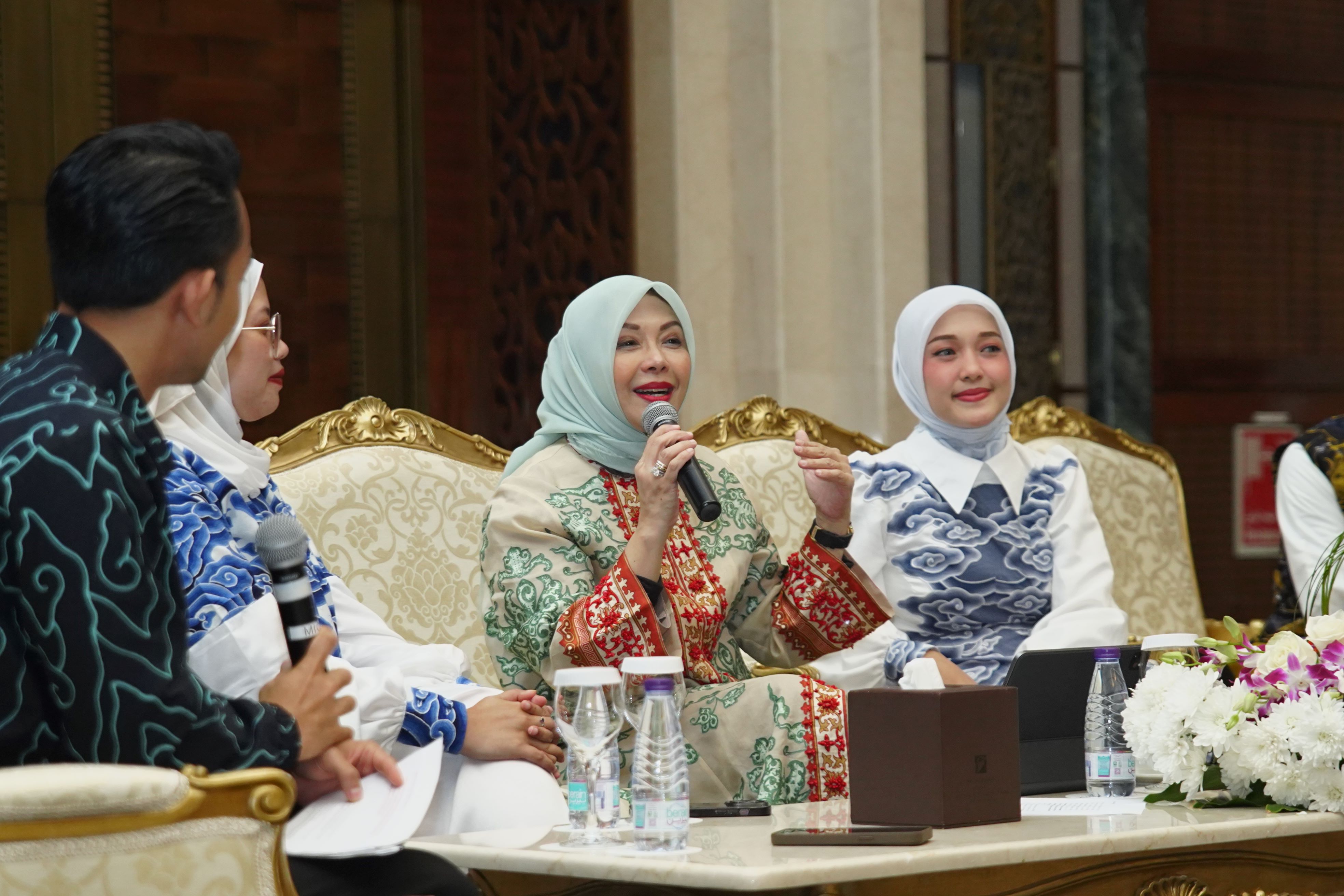 Hanania - Guest Star